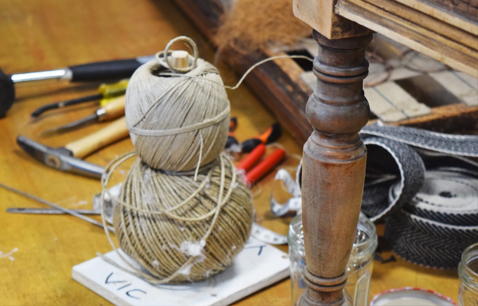 TRADITIONAL UPHOLSTERY DIY 101 - A Life With Frills