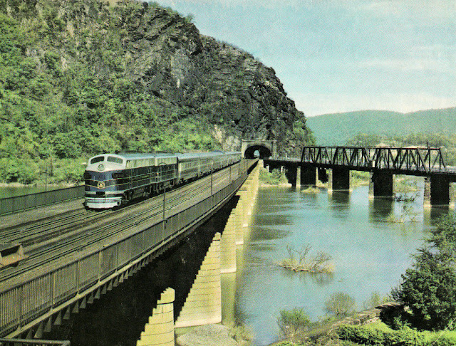 Industrial History: CSX/B&O Harpers Ferry Bridges and Tunnel