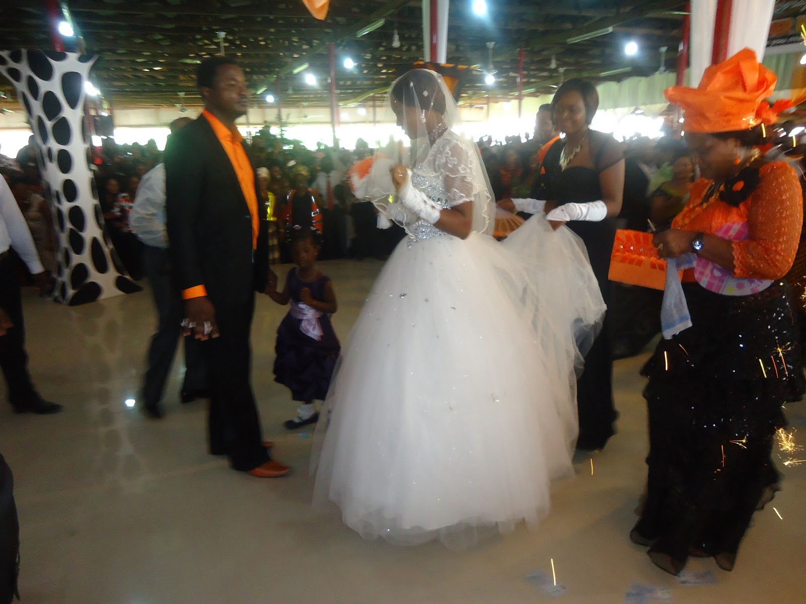 Dr. Sign Fireman Answers Crucial Question!: POPULAR PASTOR DR FIREMAN ...