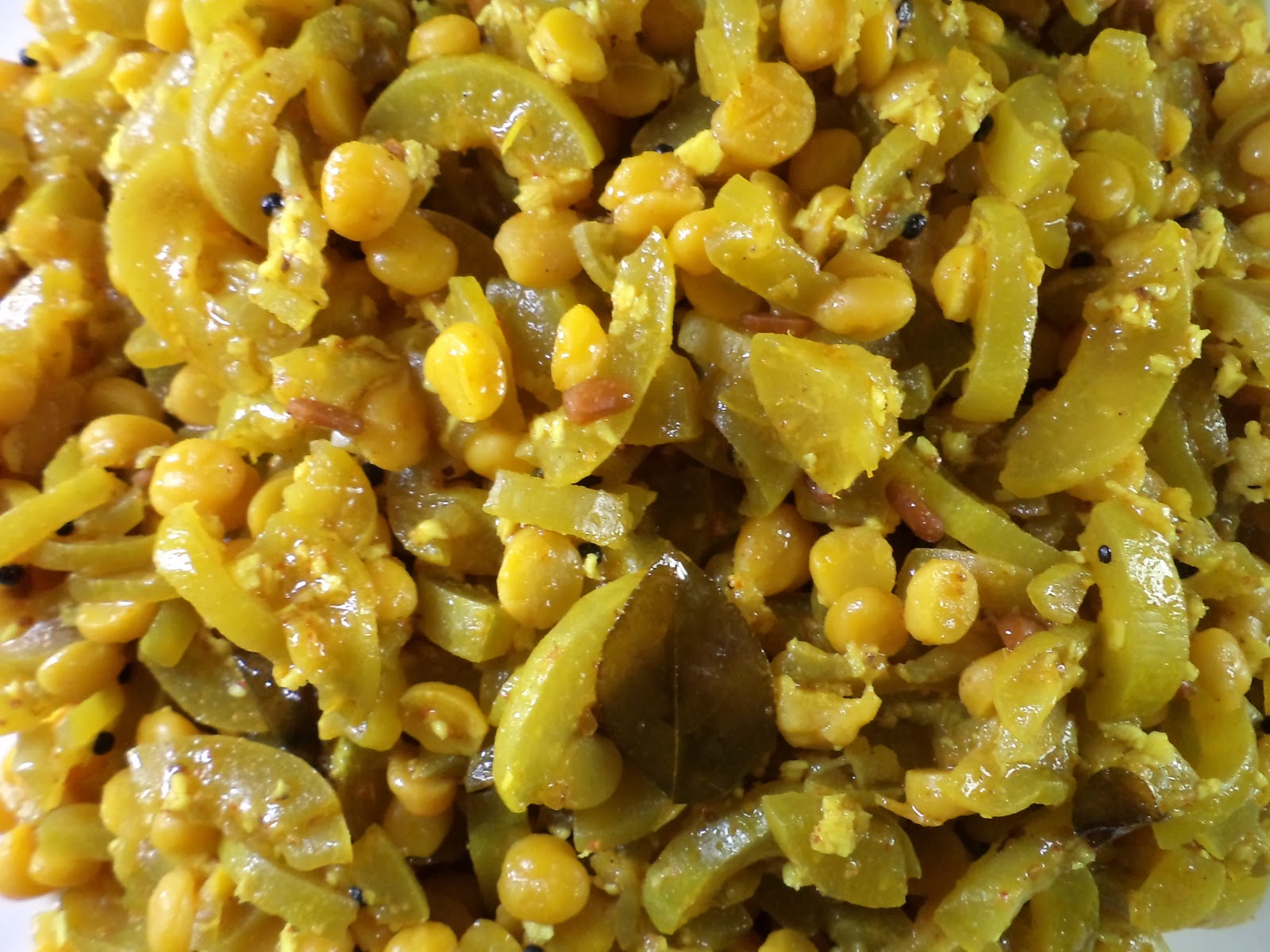 Mouthwatering Food Recipes: 9) SNAKE GOURD TORAN