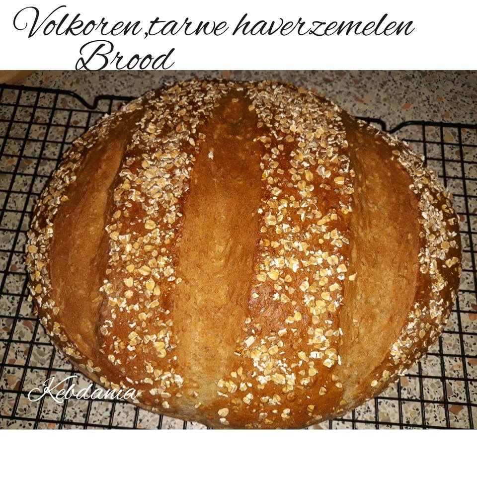 Volkoren- tarwe haverzemelen brood