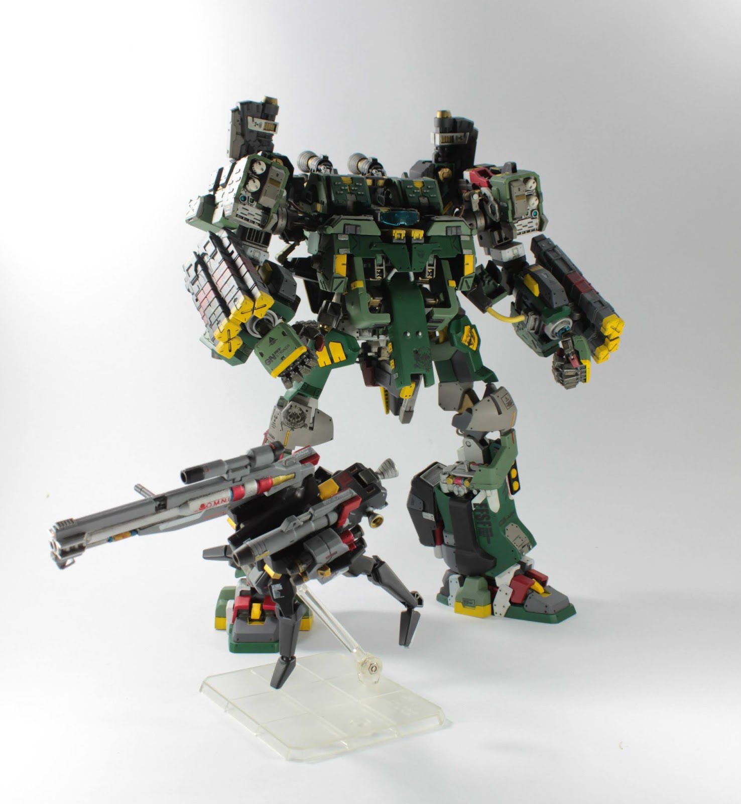 GUNDAM GUY: Striker Buster (Heavy Type) & Gundam Astraea Arfogaeth + K9 ...
