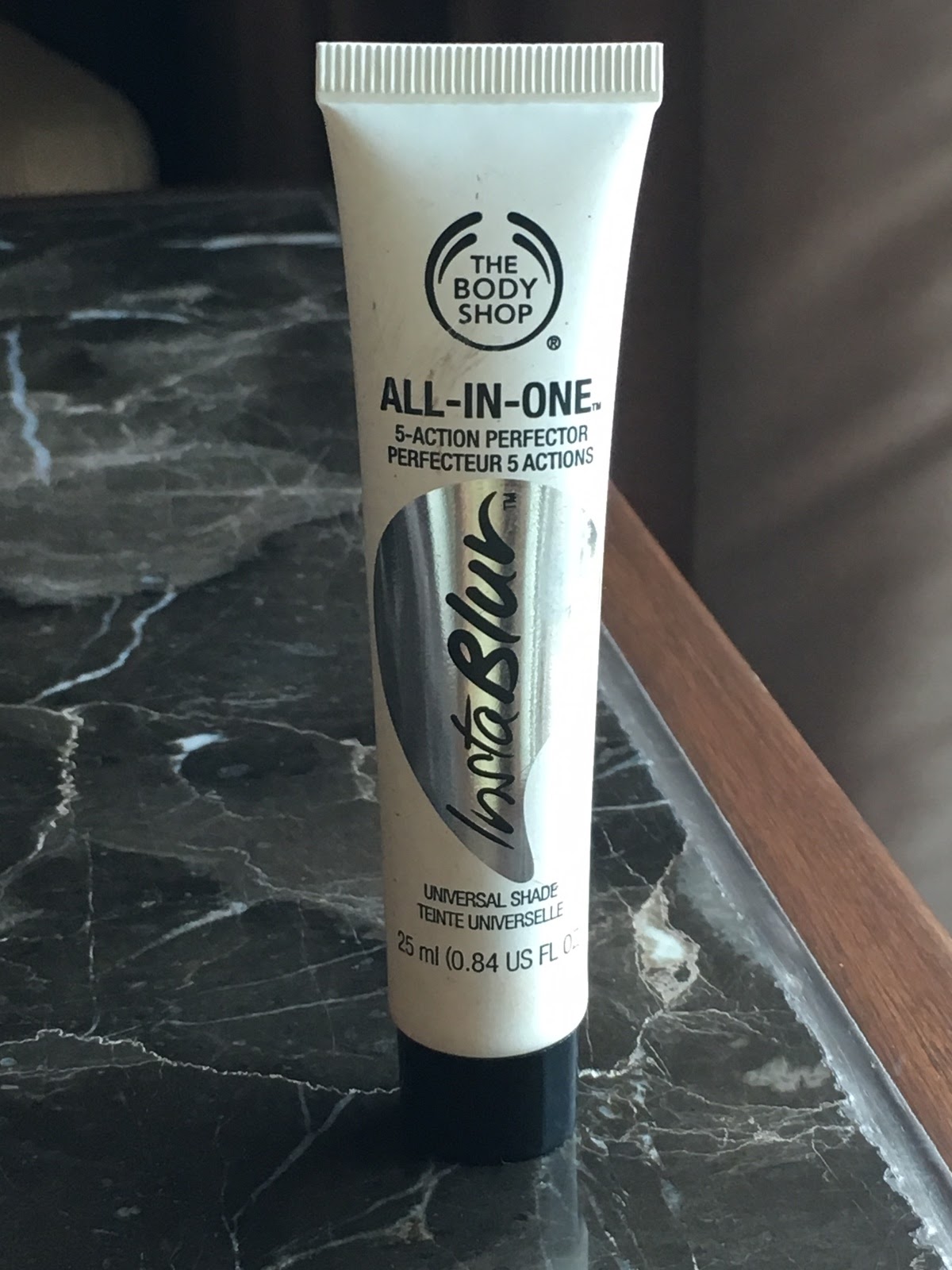 My Love Affair With Makeup: The Body Shop Insta Blur Primer Review