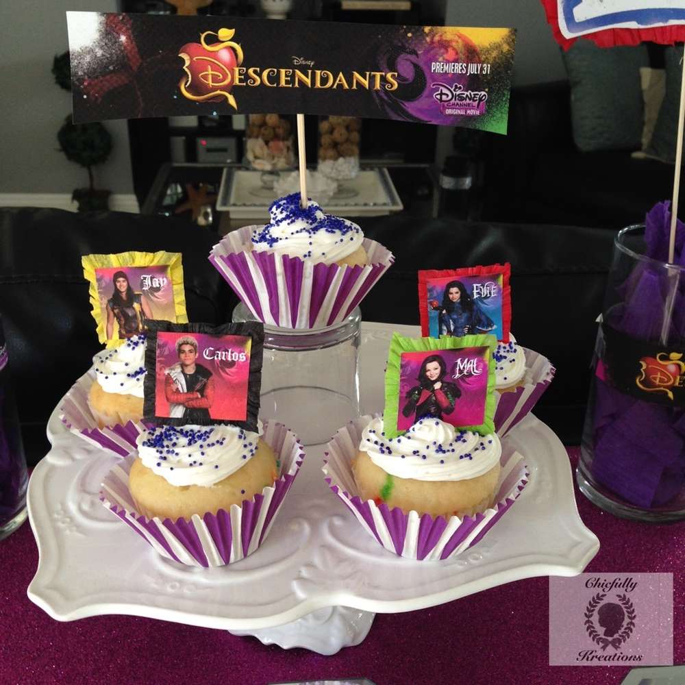 Fiesta de Descendientes: Decoraciones para Imprimir Gratis. - Ideas y ...