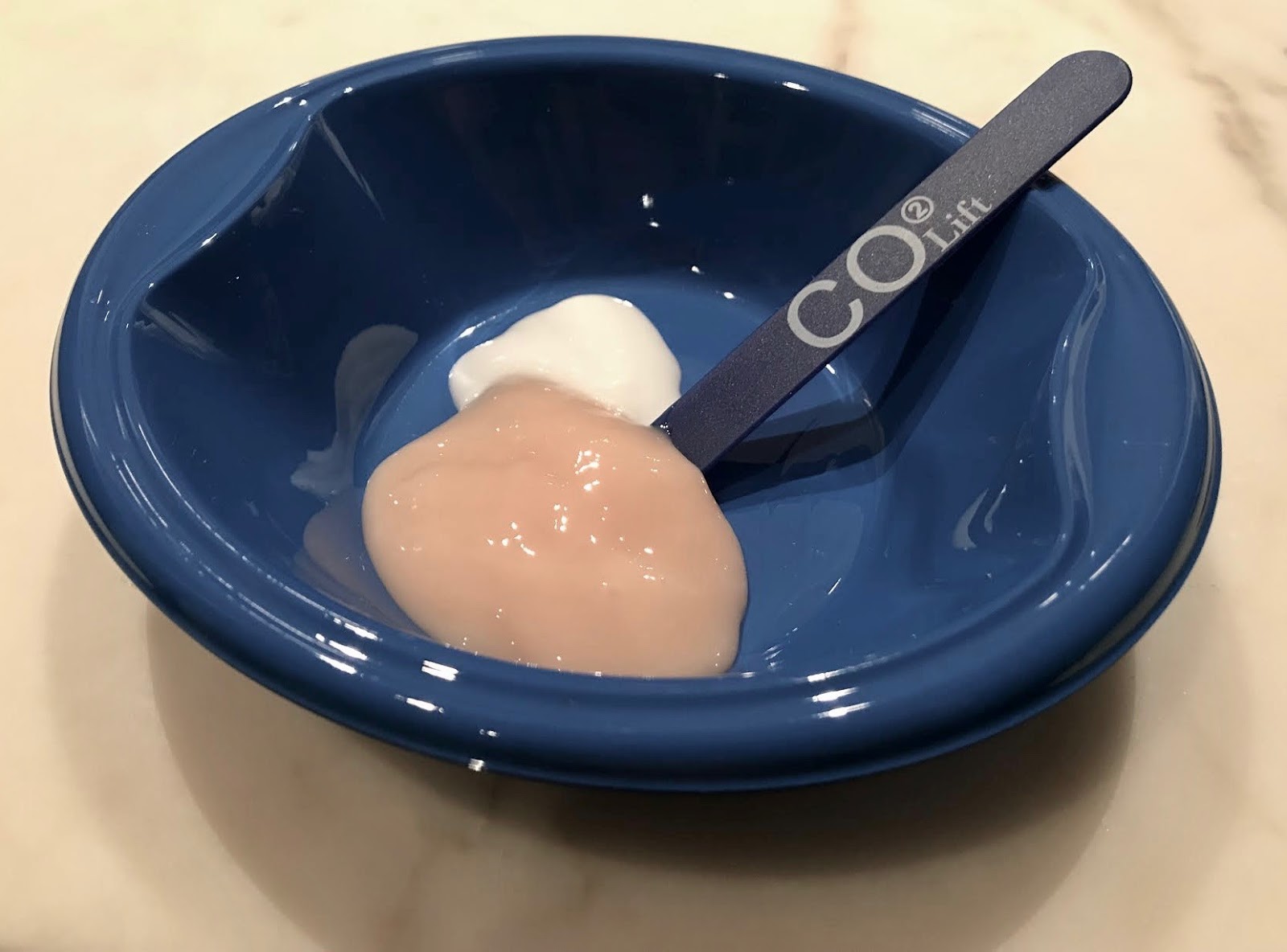 Belles and Rebelles: CO2Lift by Lumisque