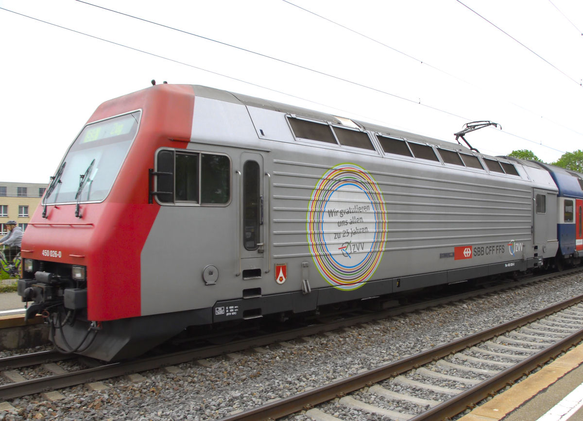 Oeffentliche Verkehrsmittel : Re 450 026-0, 25 Jahre ZVV Jublläumslok