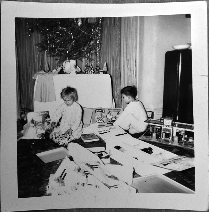 Family History With A "Looking" Glass: 1949 – The best Christmas ever!