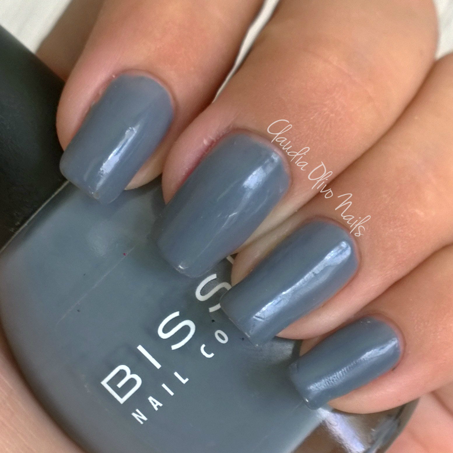 Claudia Olivo Nails: Manicura No. 105 Reto Colores: Gris.