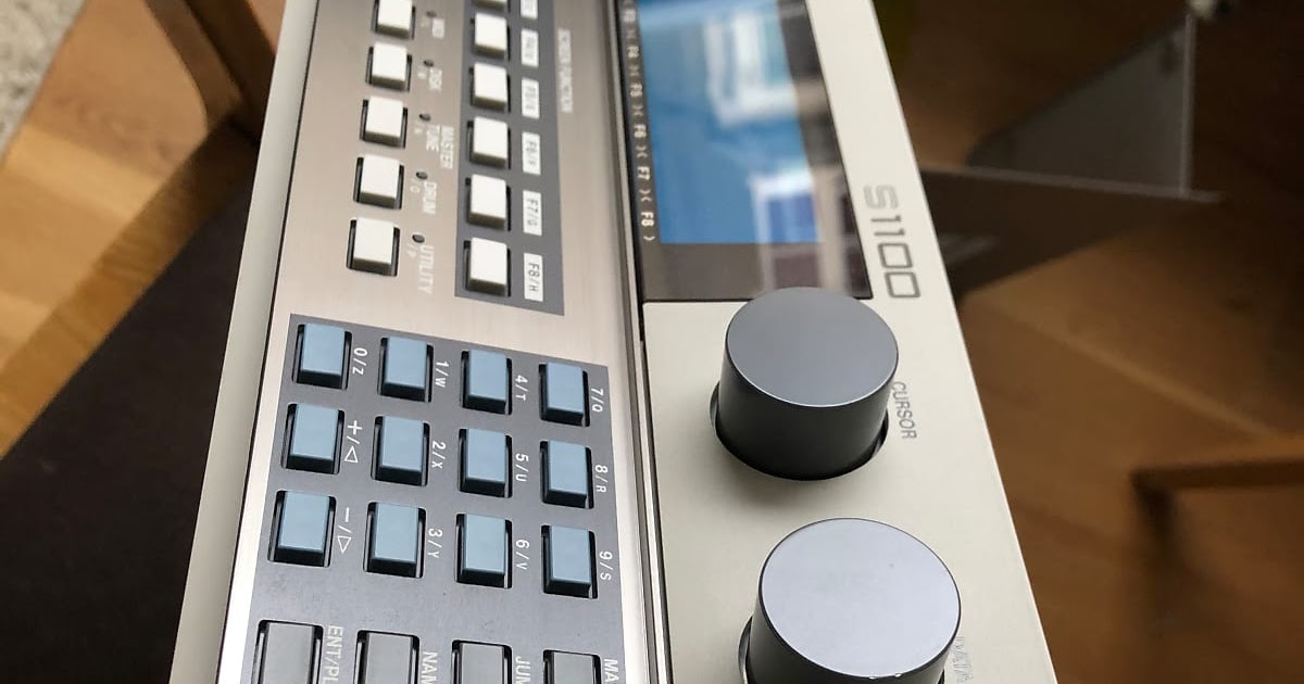 MATRIXSYNTH: Akai S1100 Rackmount Sampler SN 79255-00234