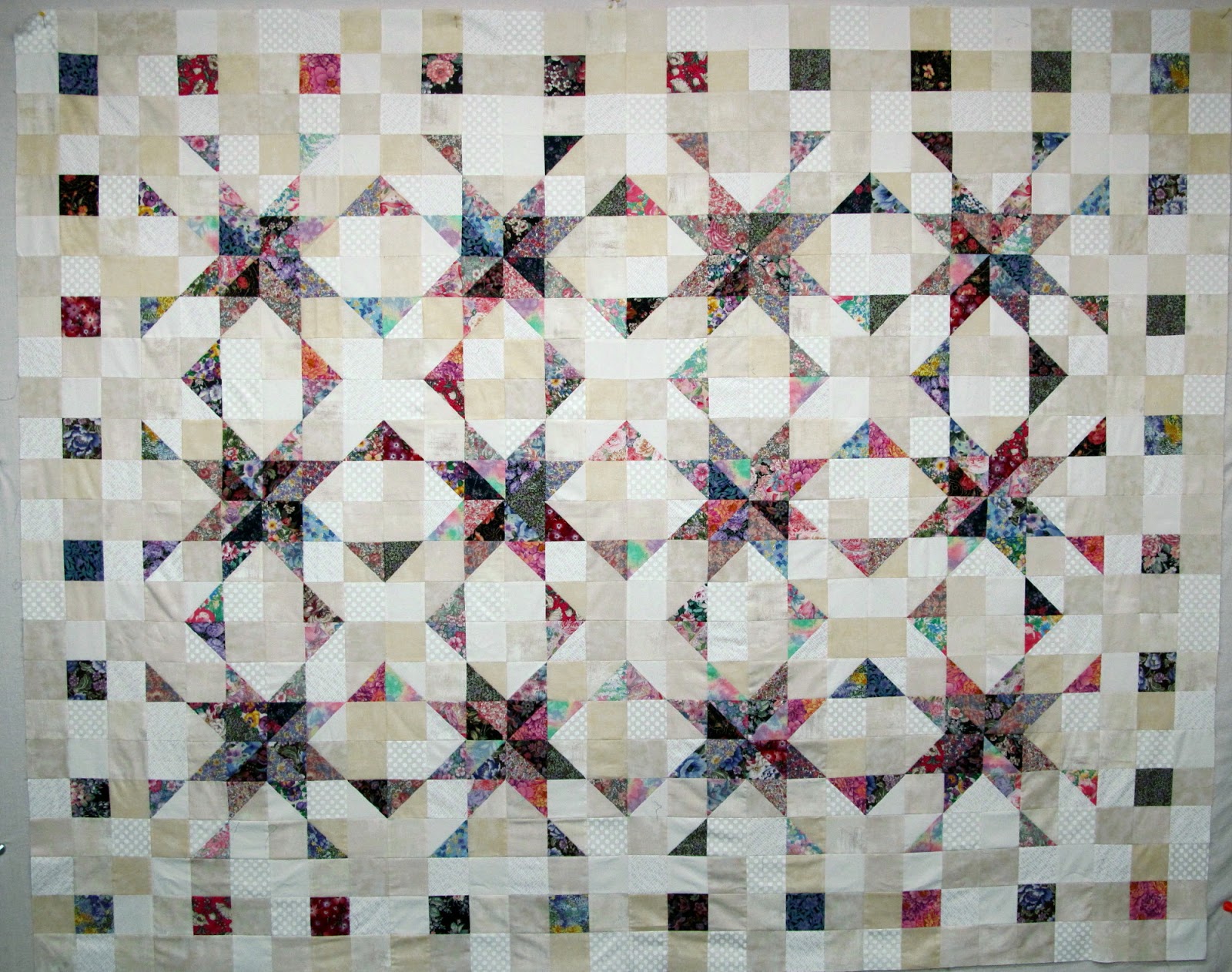 Exuberant Color : Friend's quilt...........