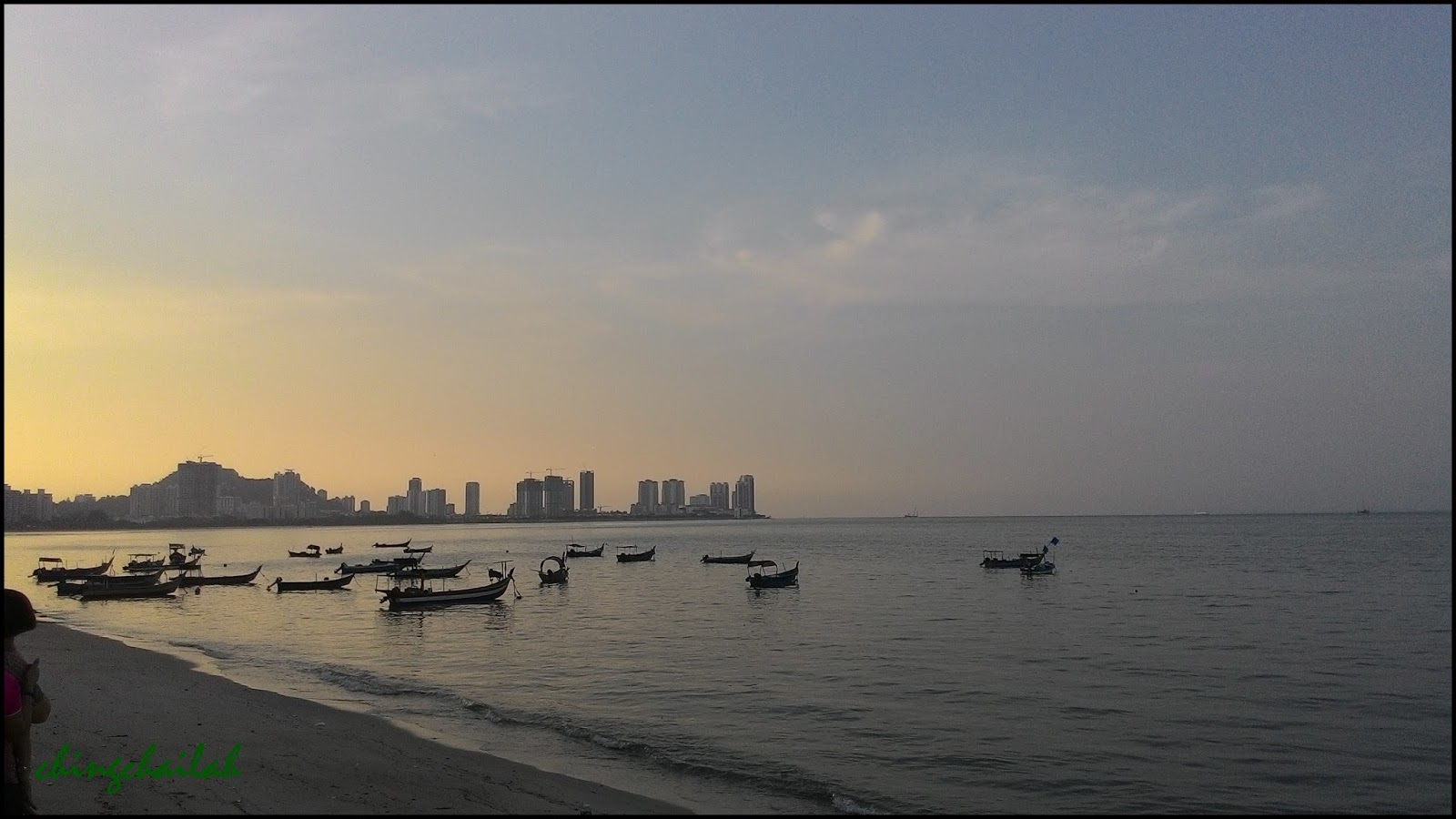 Simple Living In Nancy: Dinner at Northam Beach Cafe, Penang.