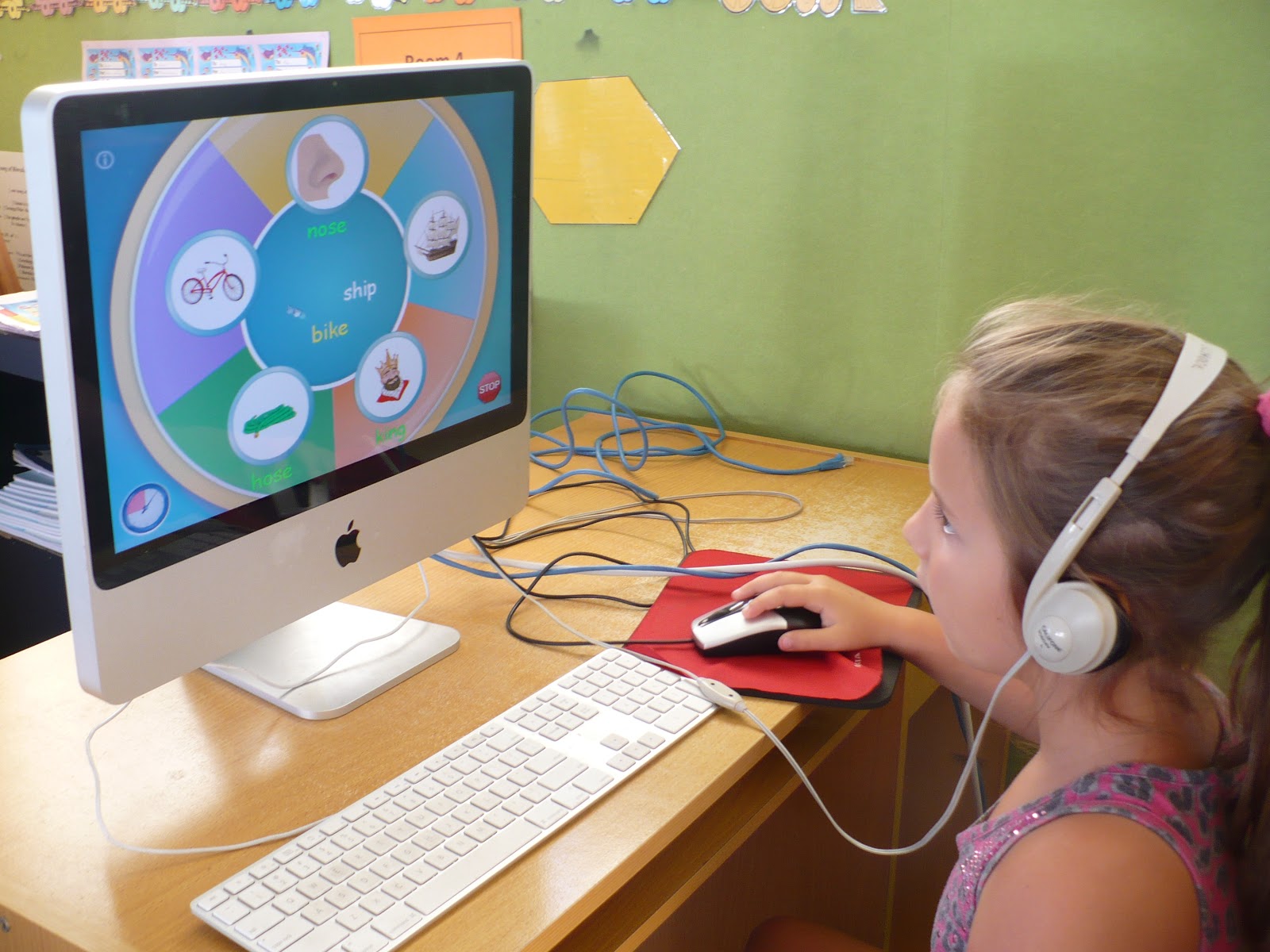 Room 4 Displays. Double-click pictures to enlarge. Click the cross to ...