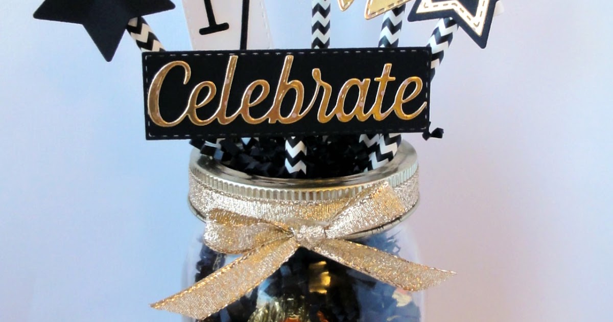 The Cricut Bug: Graduation Centerpiece