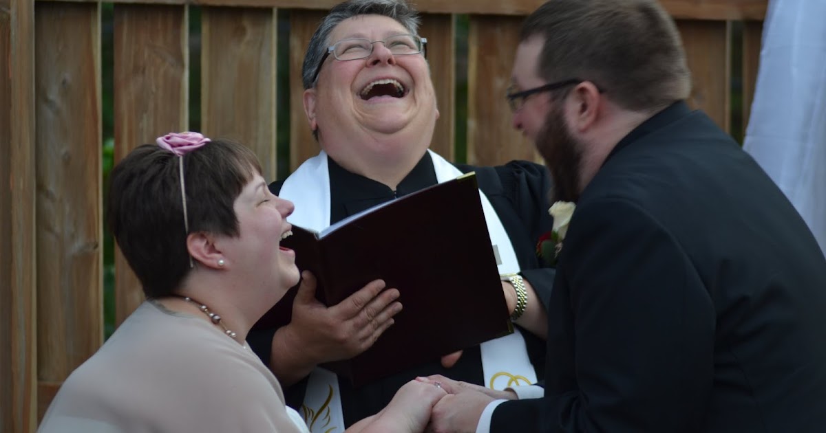 Love Wins Wedding Officiant: Choosing an Officiant