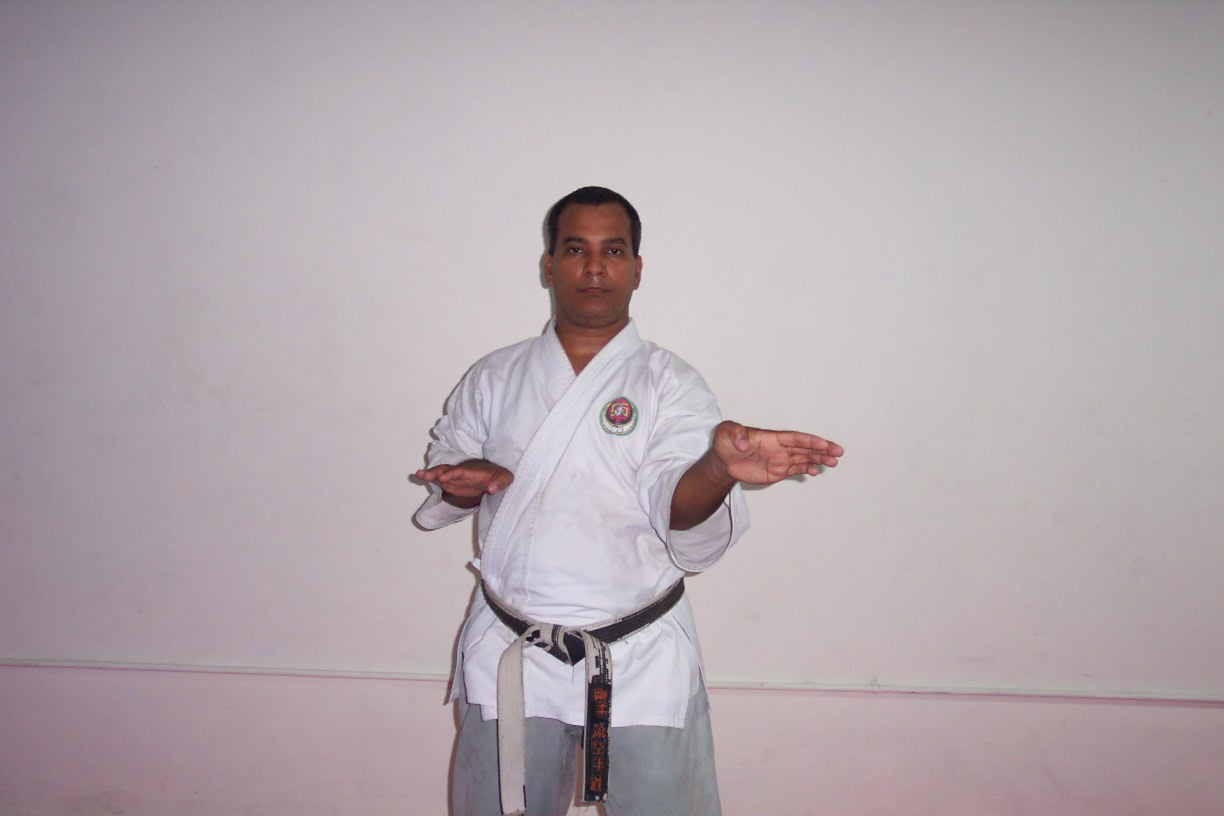 OKAMURA HOMBU DOJO: Técnicas de bloqueos (Uke waza) Goju Ryu.