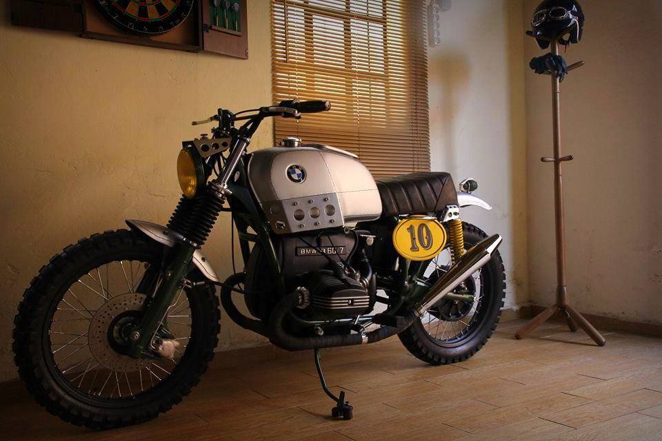 Retro Art scrambler - RocketGarage - Cafe Racer Magazine