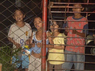 What to Do During Karoling Season |Filipino Sojourner