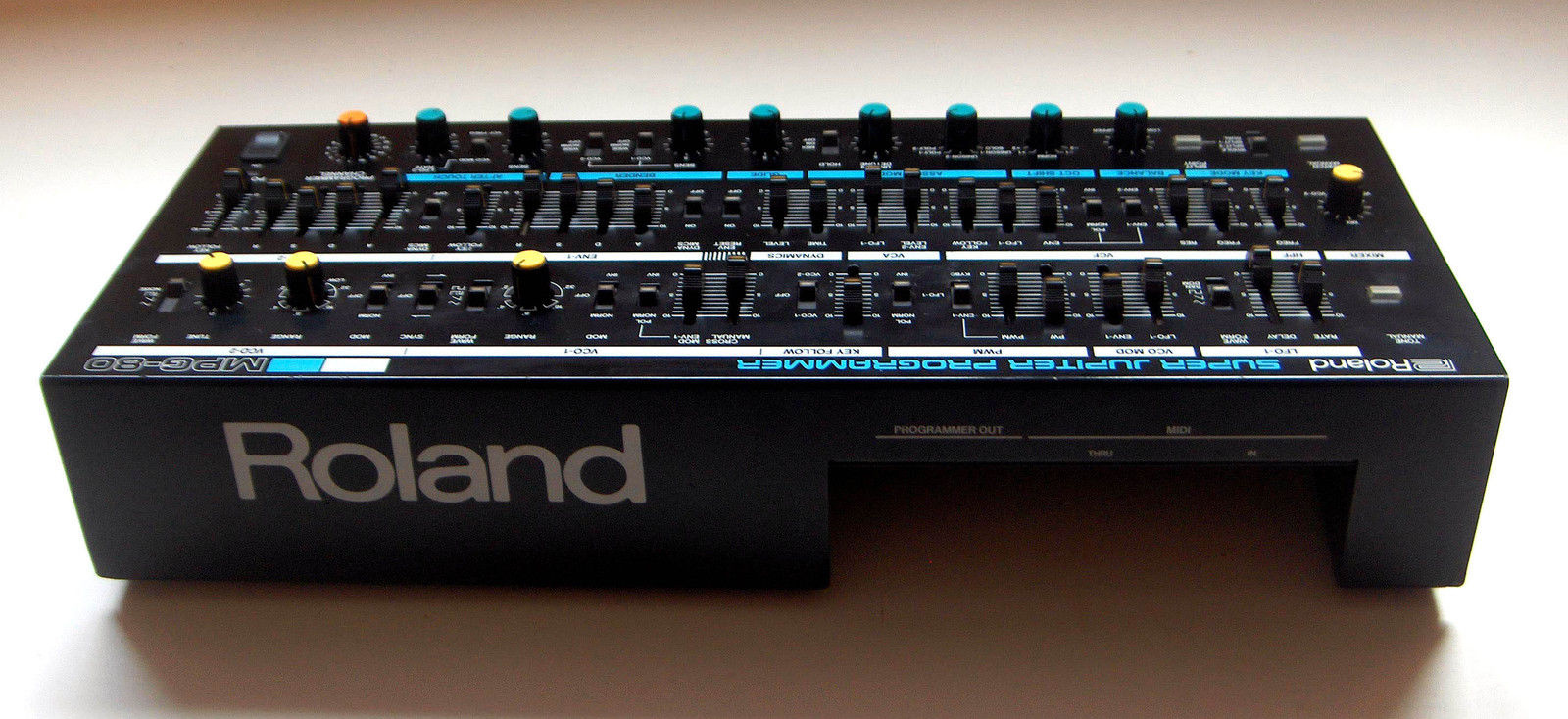MATRIXSYNTH: Roland MPG-80 Super Jupiter Synthesizer Programmer