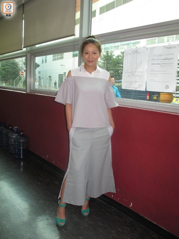 Joyce Tang goes for hiking in Nepal and loses touch with her husband ...