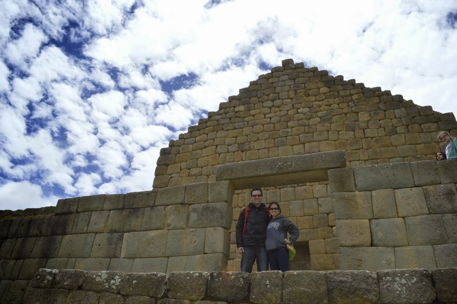 C'est La Vie Travel & Photography: Ecuador's Incan Ruins at Ingapirca