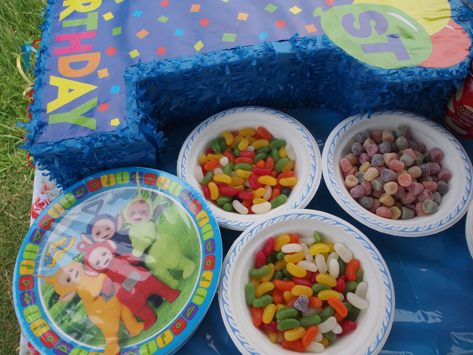 Mrs Bishop's Bakes and Banter: Connie's First Birthday with supplies ...