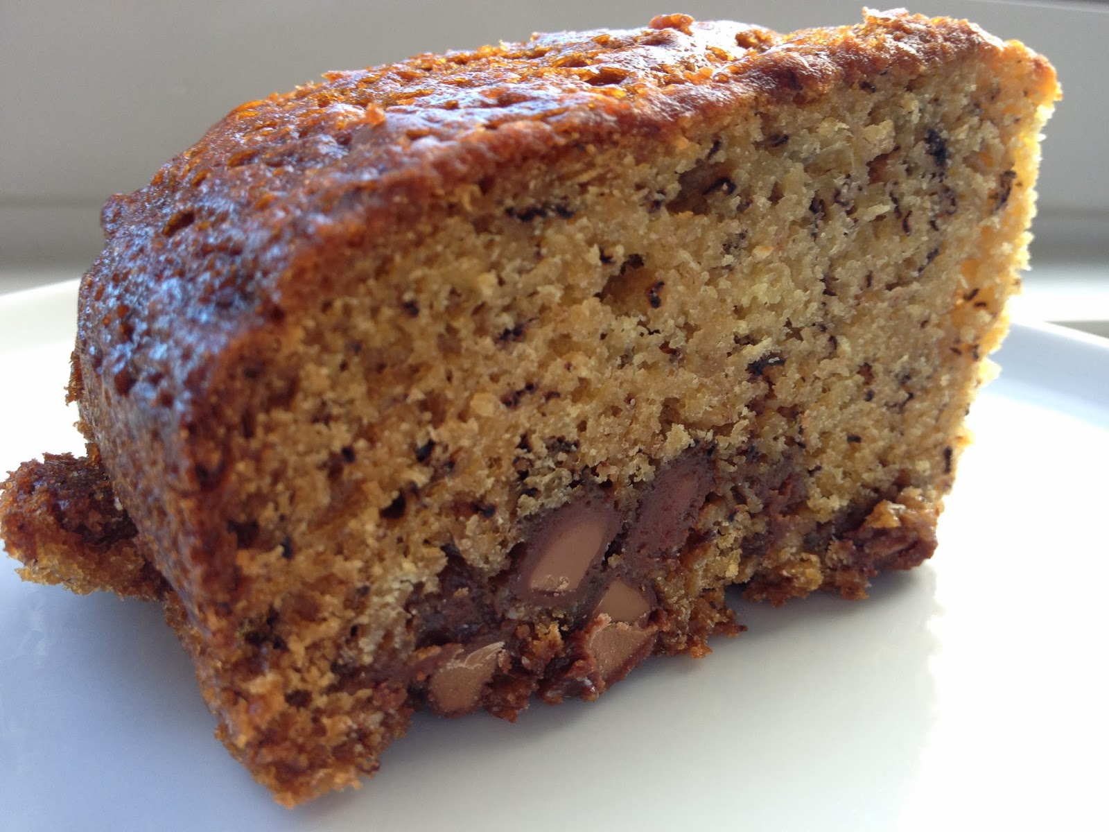 How To Bake Cake: Banana & Cadbury Chocolate Chunk Cake
