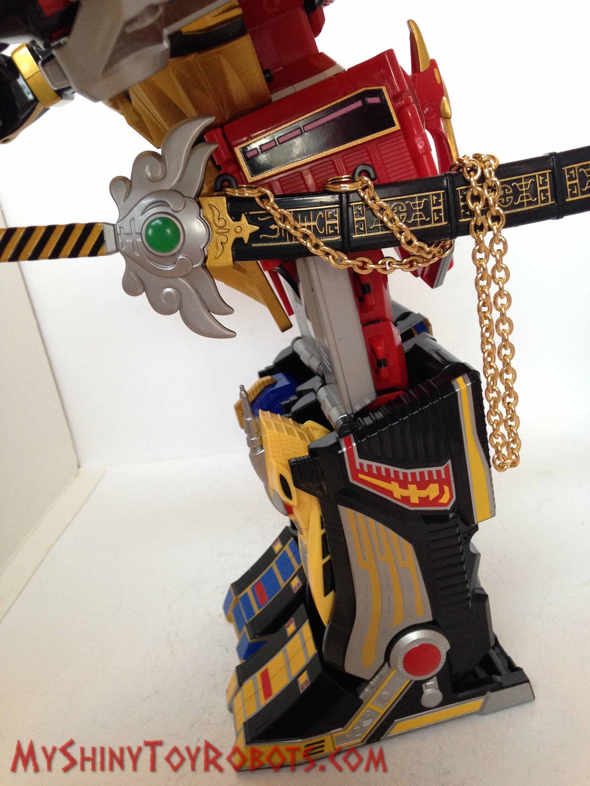 My Shiny Toy Robots: Toybox REVIEW: Power Rangers Legacy Collection ...