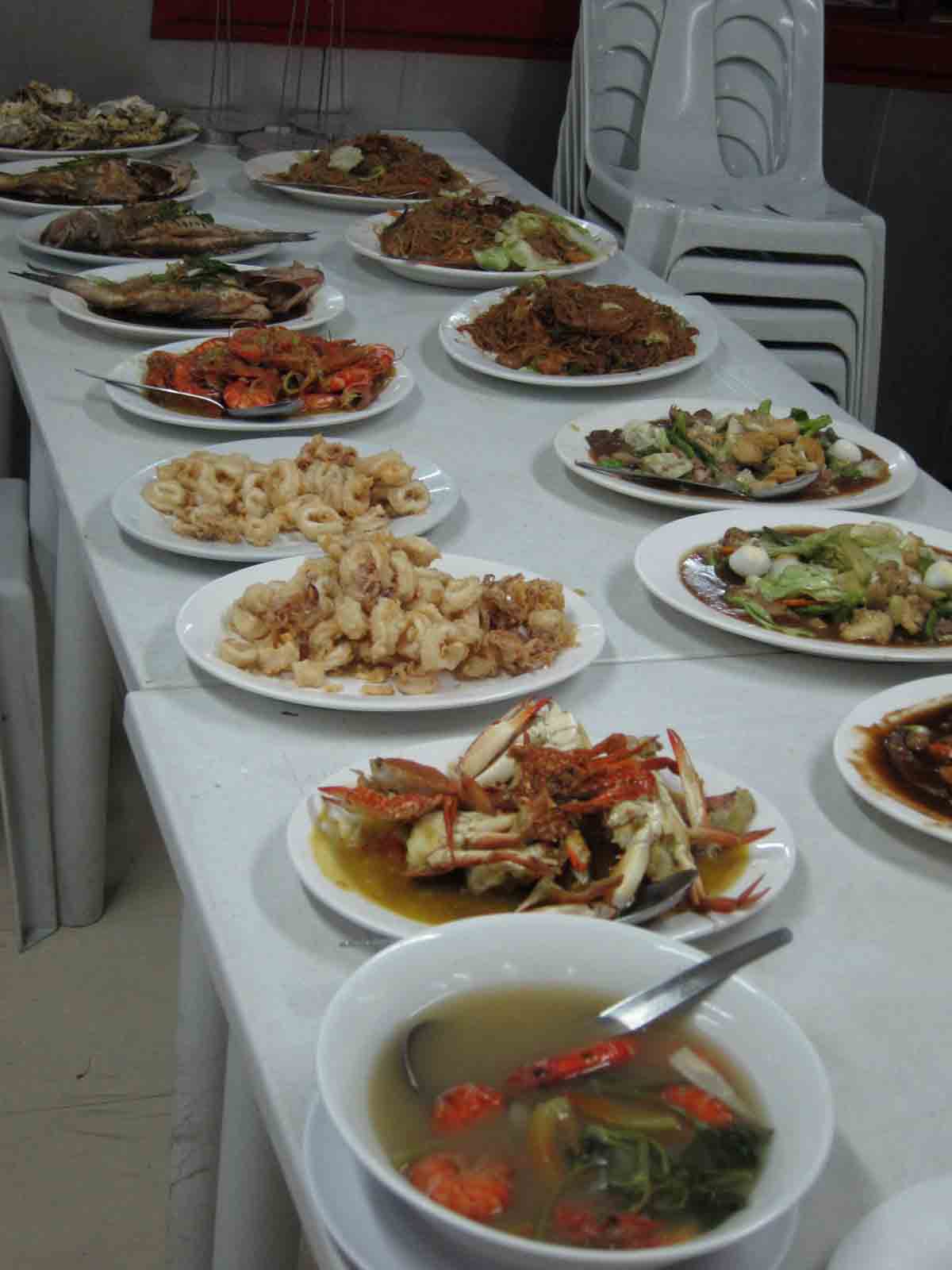 trigger happy foodie: Dampa sa Libis Restaurant