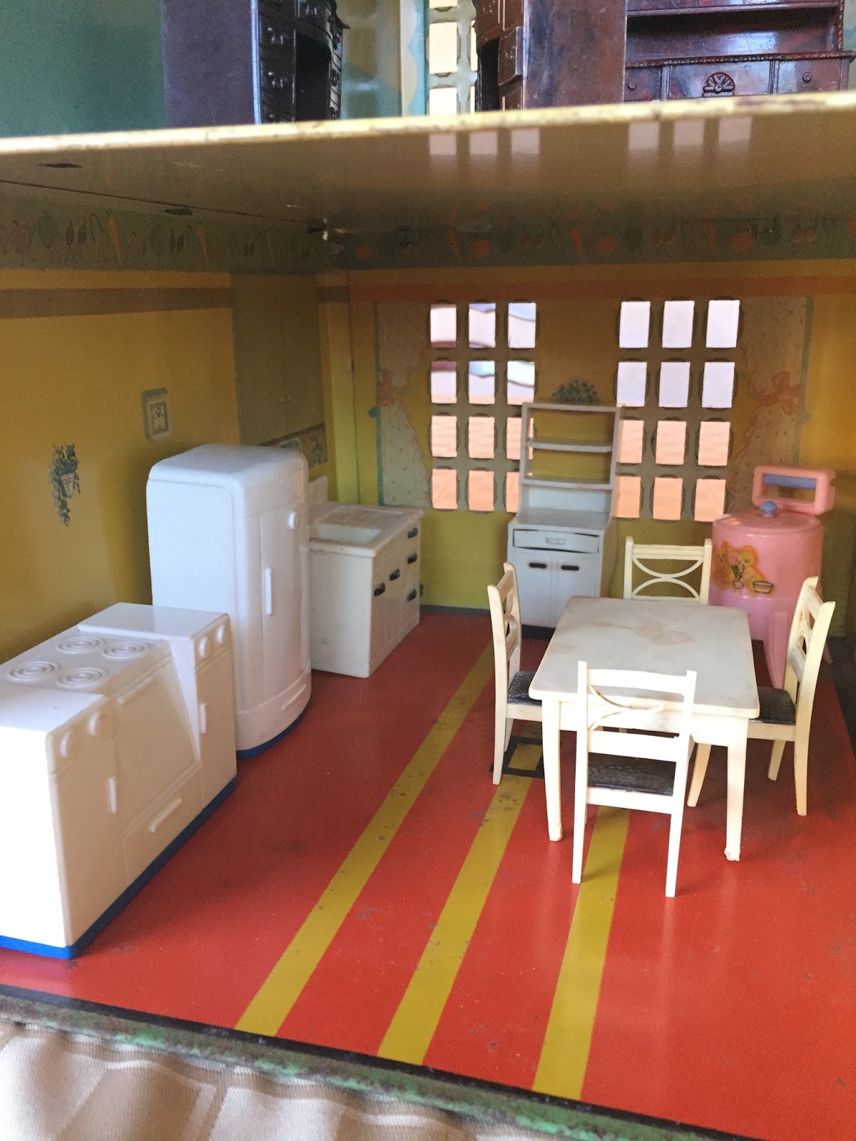 . Tulsa Tiny Stuff : Playsteel Colonial Dollhouse