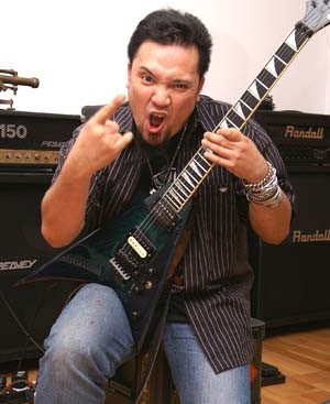 Biodata Aria Baron - Pendiri Grup Band Gigi dan /rif | Biografi Profil ...
