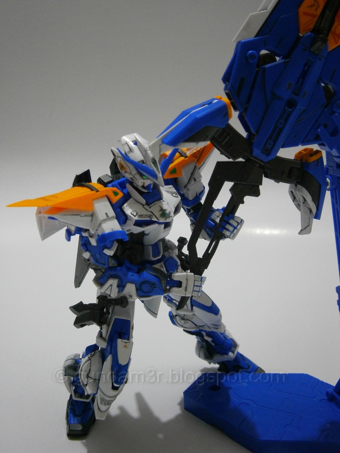 Gundam Astray Blue Frame Second Revise MG Review Part 3