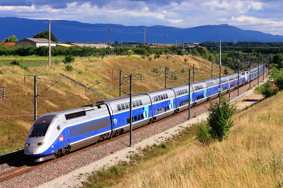 Recollections of a Vagabonde: Riding on the TGV Train No. 9321 to ...