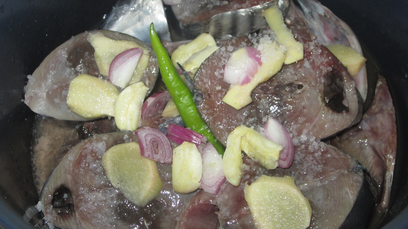 Wow to Life: Ginataang Tambakol - Skipjack Tuna in coconut cream