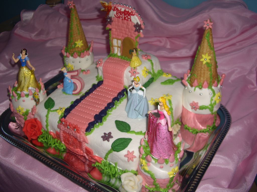 Dorothy Sweet: Tort ''castel cu printese''