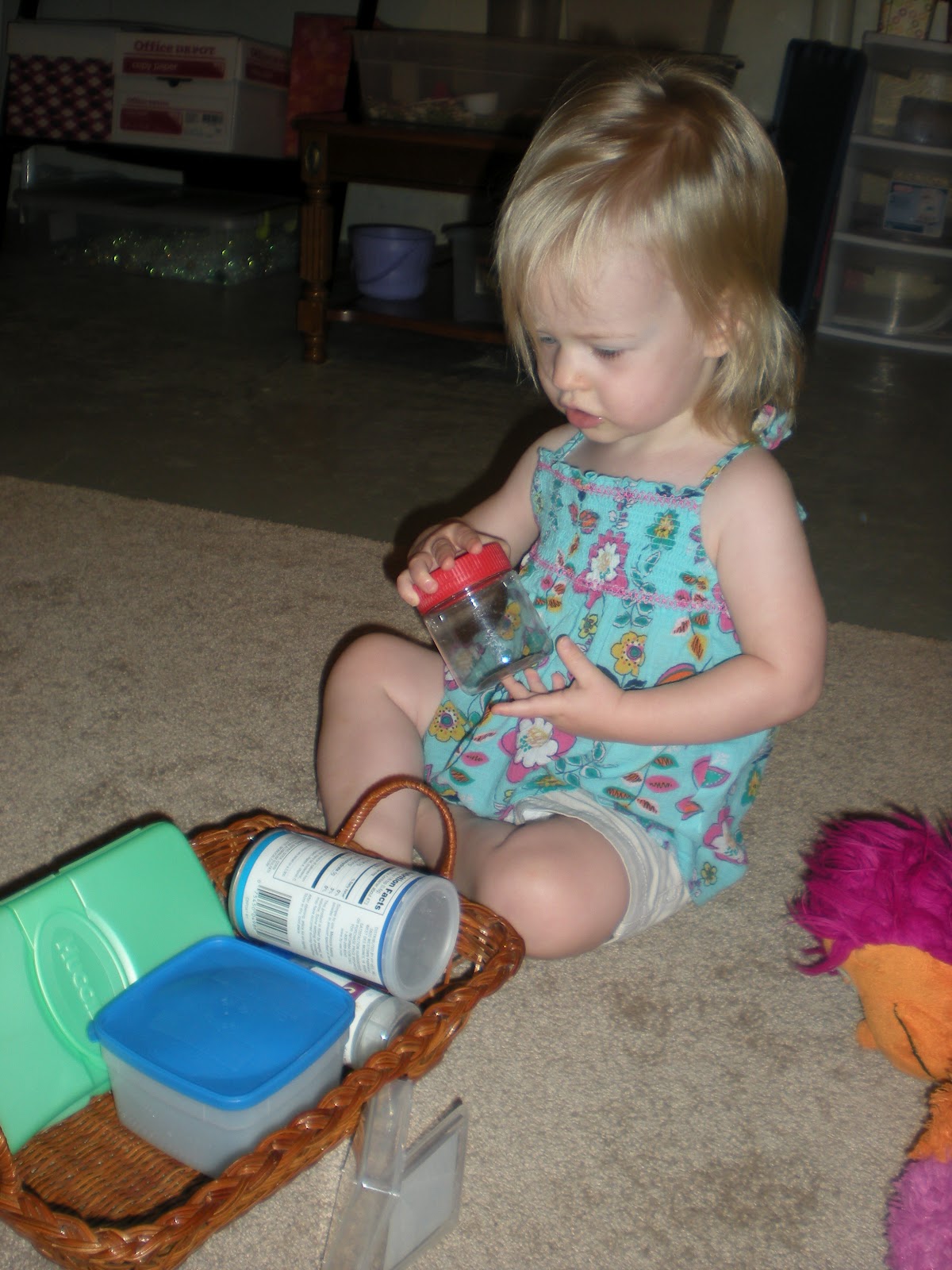 Play Through the Day: Fine Motor Fun: Open & Close Basket