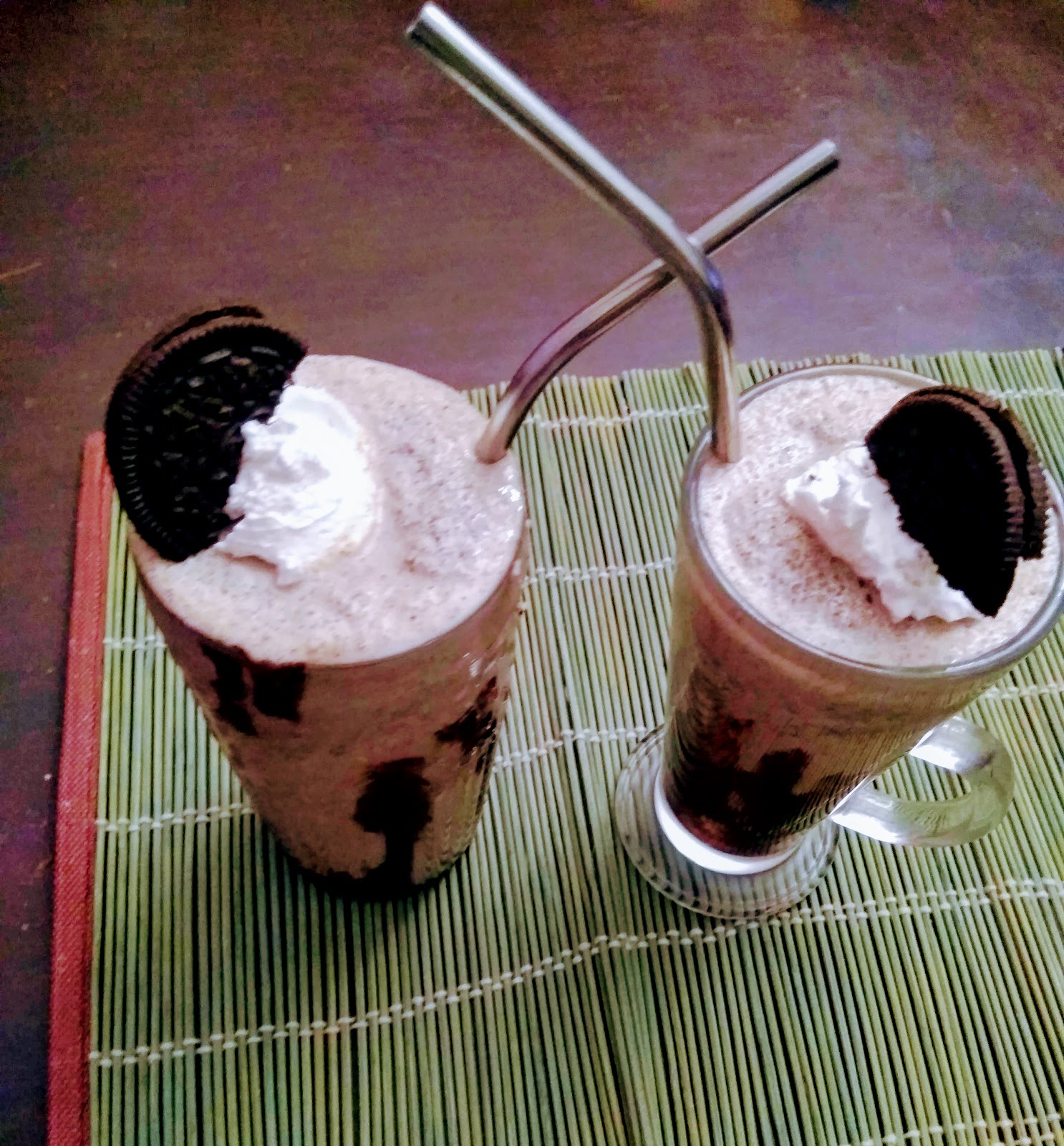 Malteada de oreo (Oreo milkshake)