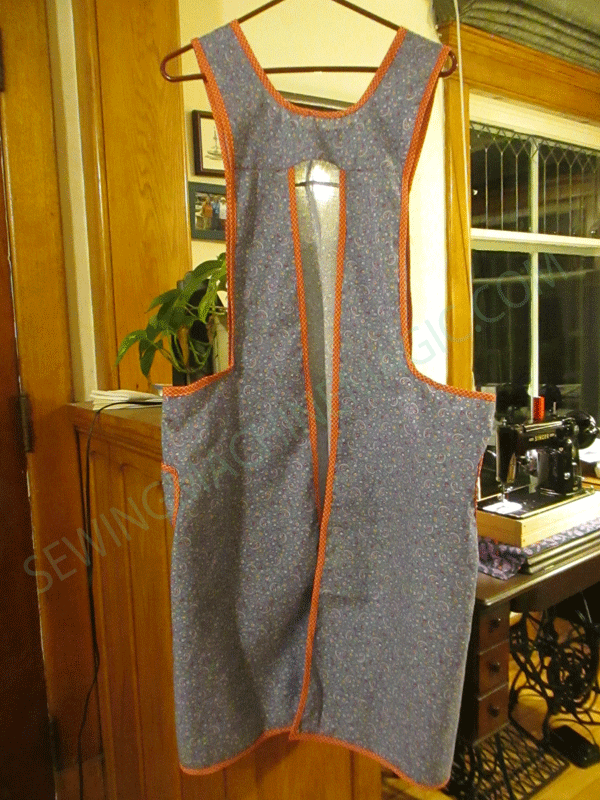 My Sewing Machine Obsession: Vintage Apron