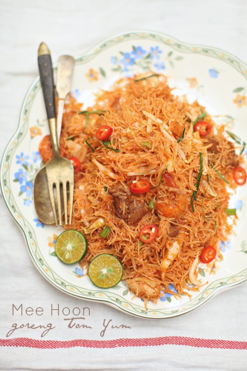 Mee Hon Goreng Tom yum - masam manis