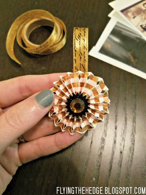 Flying the Hedge: DIY Ancestral Samhain Tree