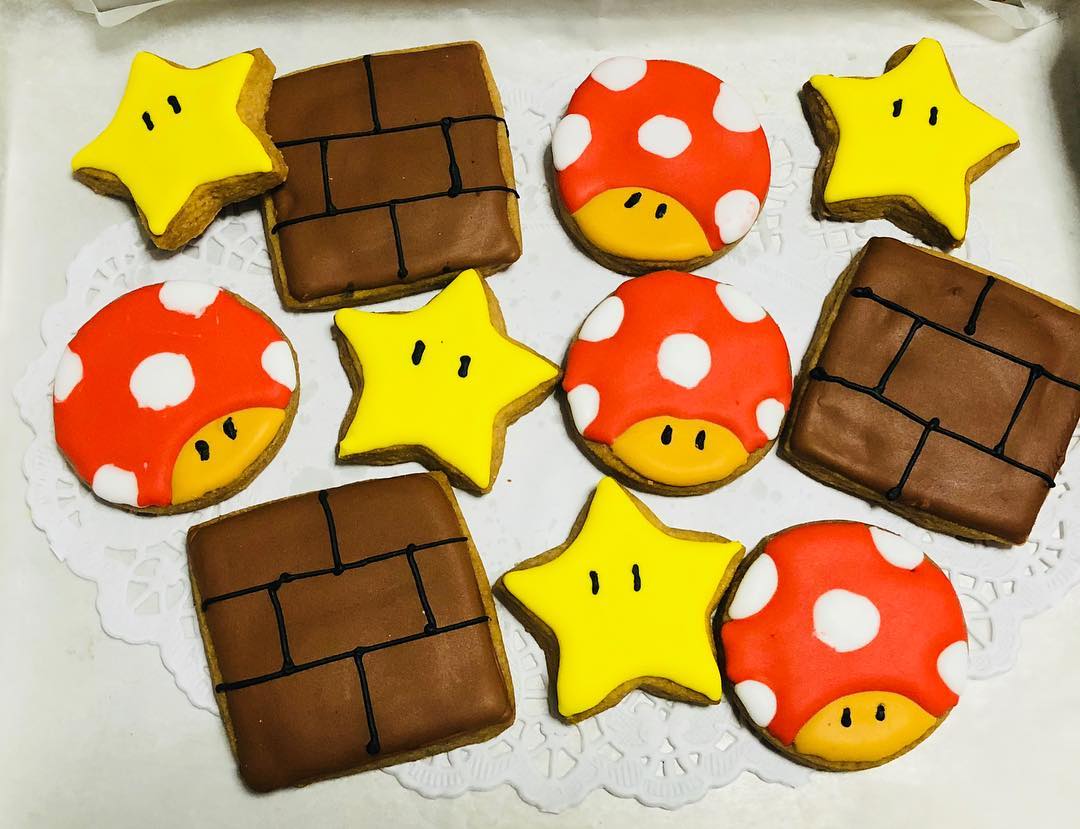 Izah's Kitchen: Super Mario decorated cookies, Halal cookies Singapore