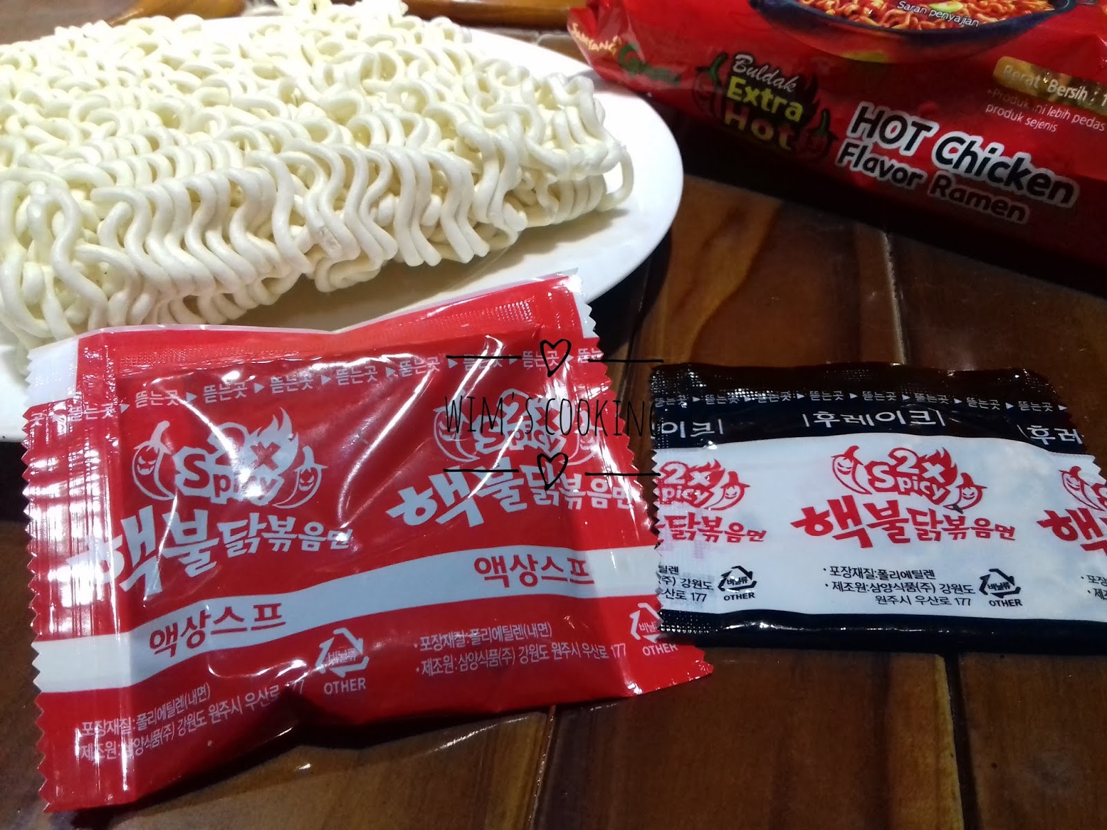 Review: Samyang Nuclear Mie Pedas Korea Hot Chicken Ramen