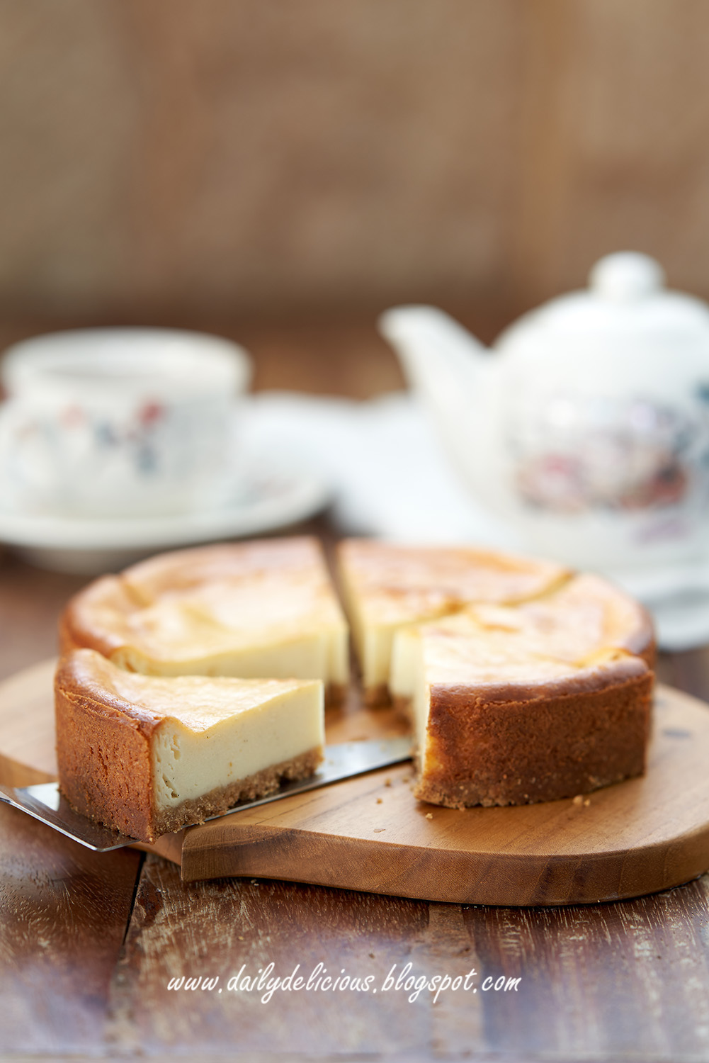 dailydelicious: Simple Baked Cheesecake