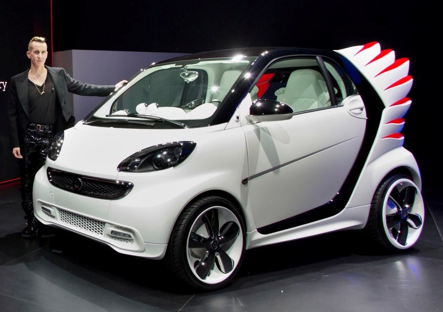 smart fortwo edition by Jeremy Scott entra em produção