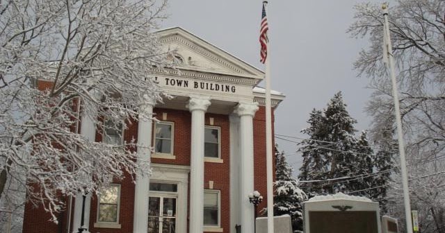 My Northwest Rhode Island : North Smithfield Meetings...