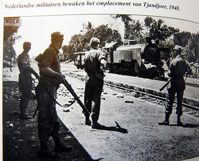 Kumpulan Foto Perang Kemerdekaan Indonesia | Pojok Militer