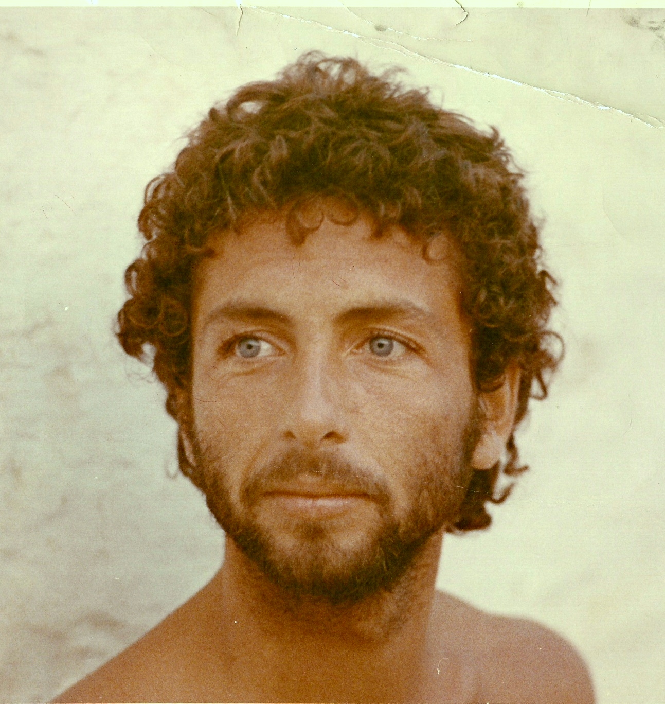 El Observador Solitario: EL DOCUMENTAL SOBRE PACHA Y LA INAUGURACIÓN DE ...