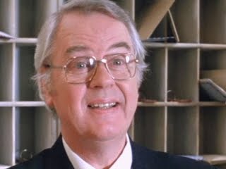 Carry On Blogging!: Remembering the actor John Carlin