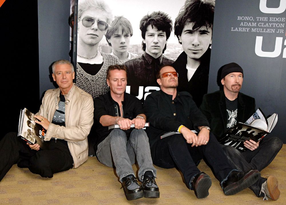 U2 Sombras e Árvores Altas - Blog: Neil McCormick surpreso que em 'U2 ...