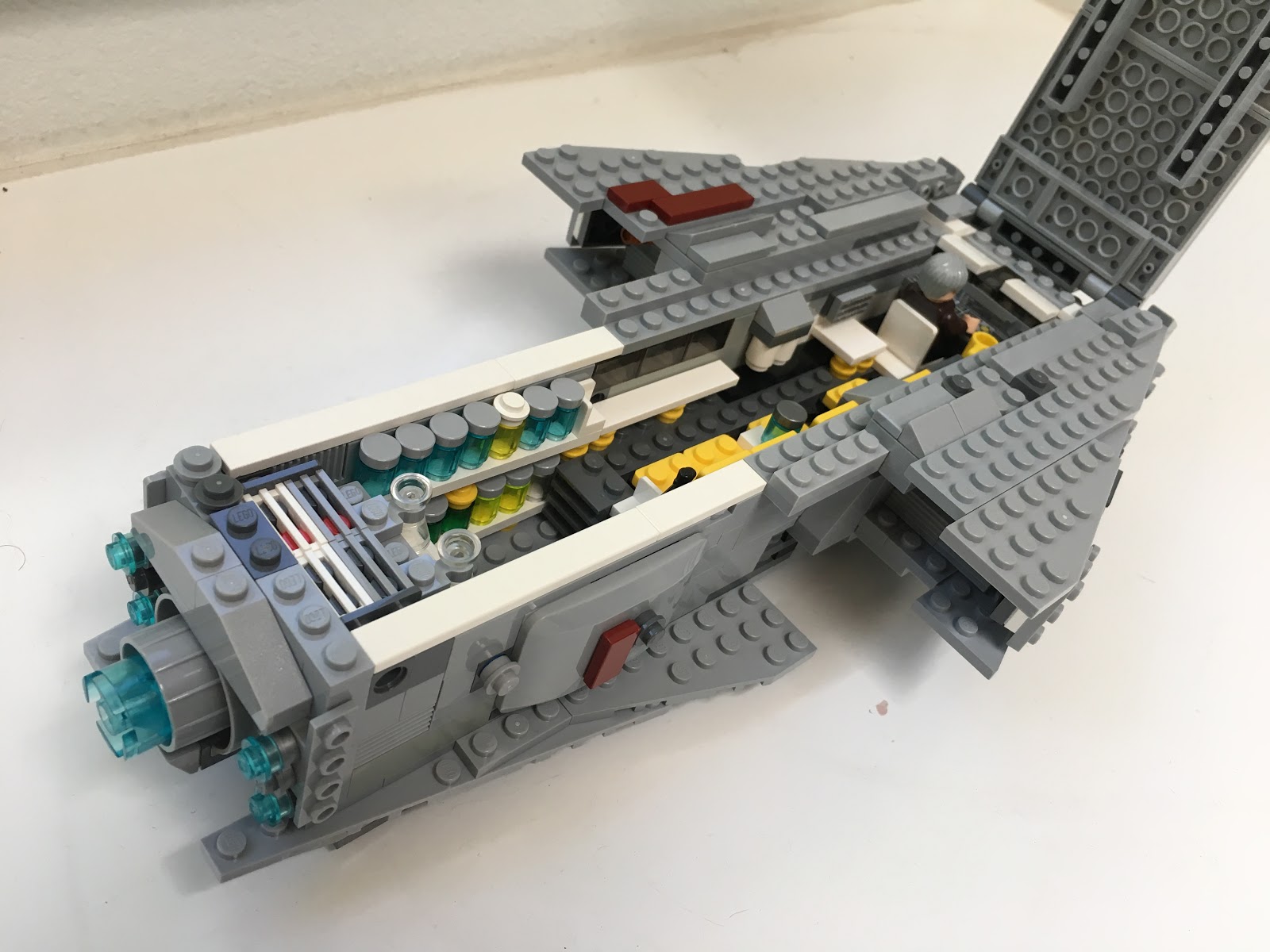 Lego MOC: Escape Pod for (10179) UCS Millennium Falcon