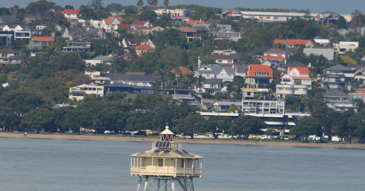 Neal's Lighthouse Blog: Bean Rock Lighthouse, Auckland, New Zealand